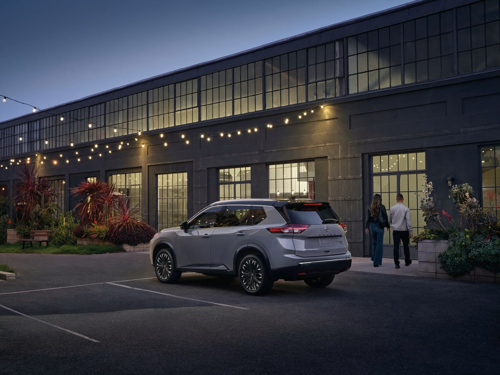 Nissan Vehicle Research Waipahu HI | Tony Nissan